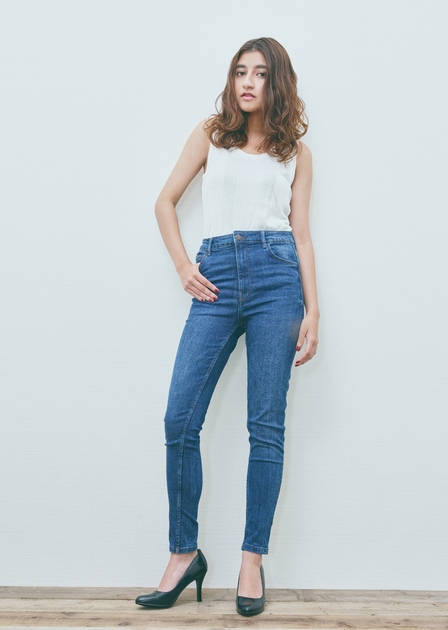 Sarah | GRAM MODEL MANAGEMENT